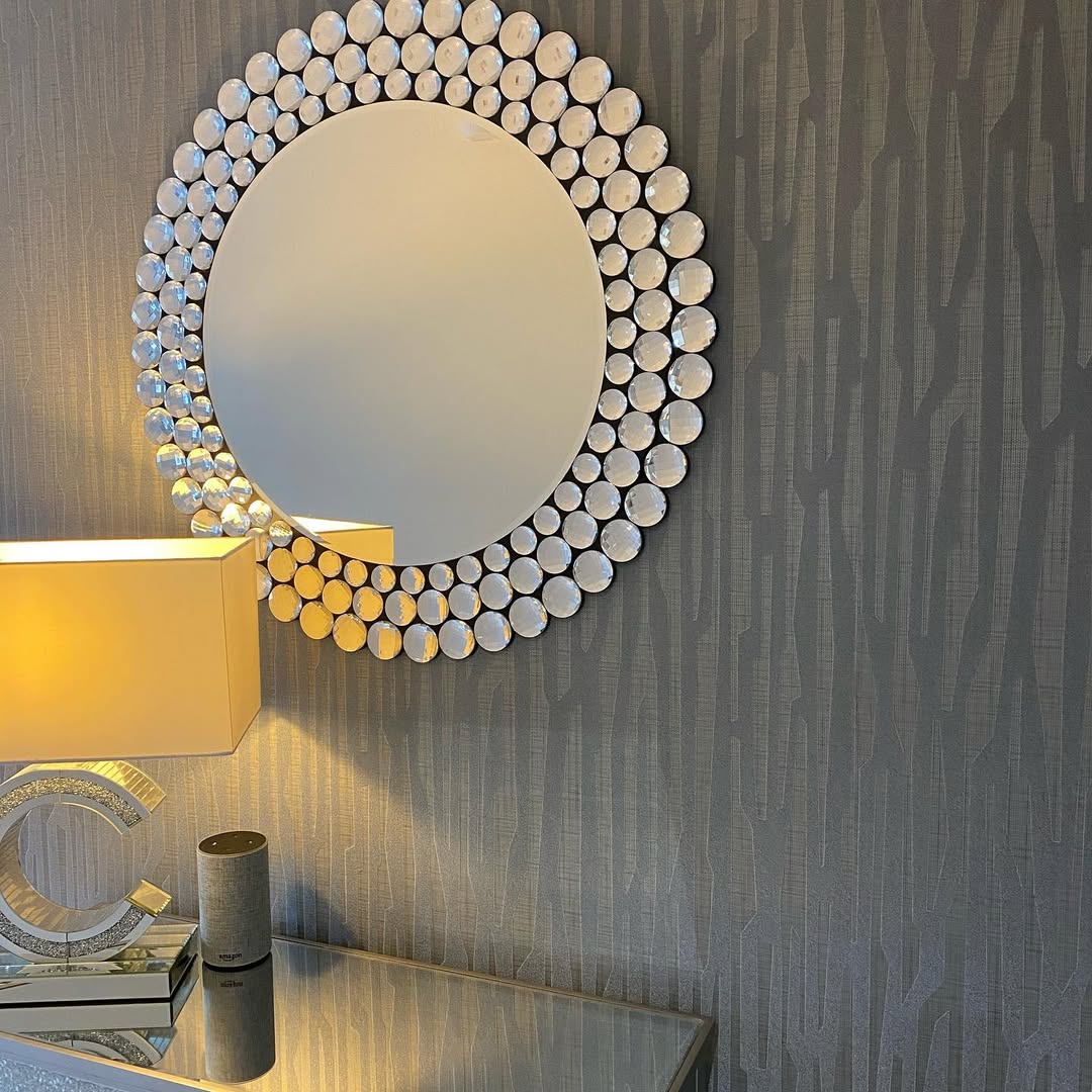 21 Stunning Entryway Wallpaper Ideas That Make Every Arrival Extraordinary